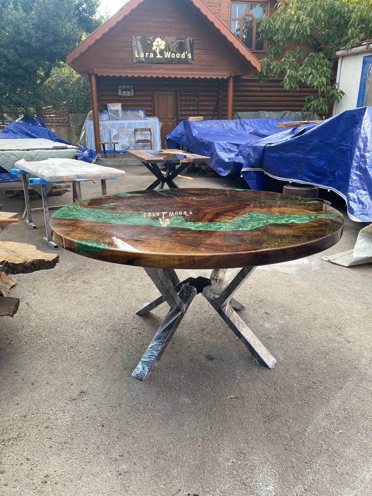 Epoxy Dining Table, Epoxy Resin Table, Custom 60” Diameter Round Walnu ...
